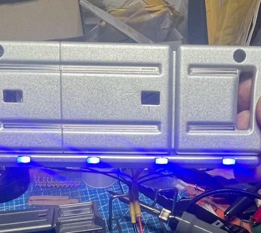 STL file 1/14 Tamiya Scania R620 Side Light Bar (large rectangular) 🚁 ...