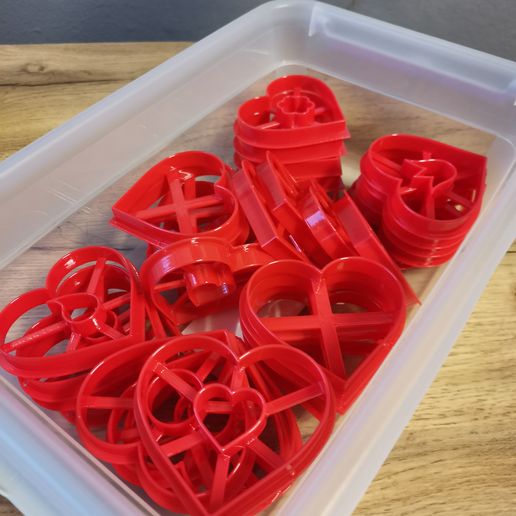 STL file Linzer cookie cutters 🍪 ・3D printing template to download・Cults