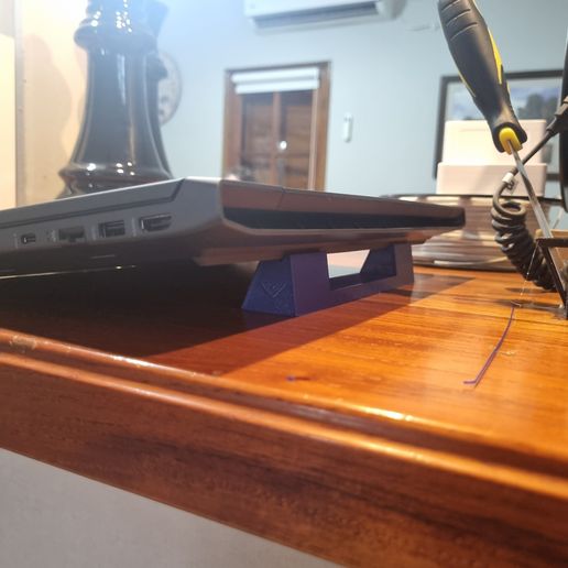 📓 HP Victus notebook riser with logo - HP Victus notebook riser with ...