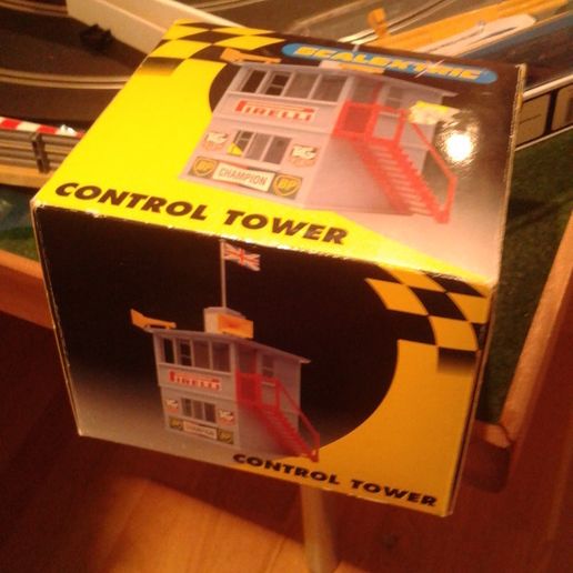 Free 3D file Loudspeaker for scalextric control tower 📢 ・3D printable ...
