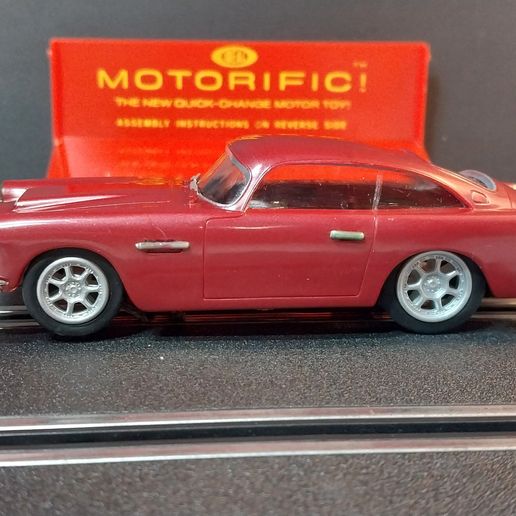 🚗 Modern Motorific Slot Car Chassis (1:43 scale)・ STL File for 3D ...