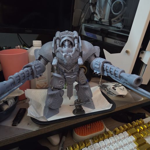 🔨 Gilded Engine・3D Print with the Elegoo Mars 3 Pro 3D printer・Cults