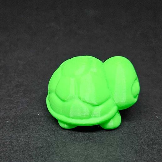 🐢 Cute Round Turtle + Keychain Version・ 3D File for 3D printing・Cults
