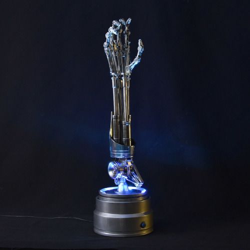 💪 TERMINATOR 2 1/1 scale arm・ STL File for 3D printing・Cults