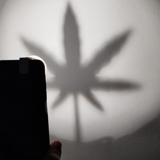 STL file phone 420 weed signals clip on 📞 ・3D print object to download ...
