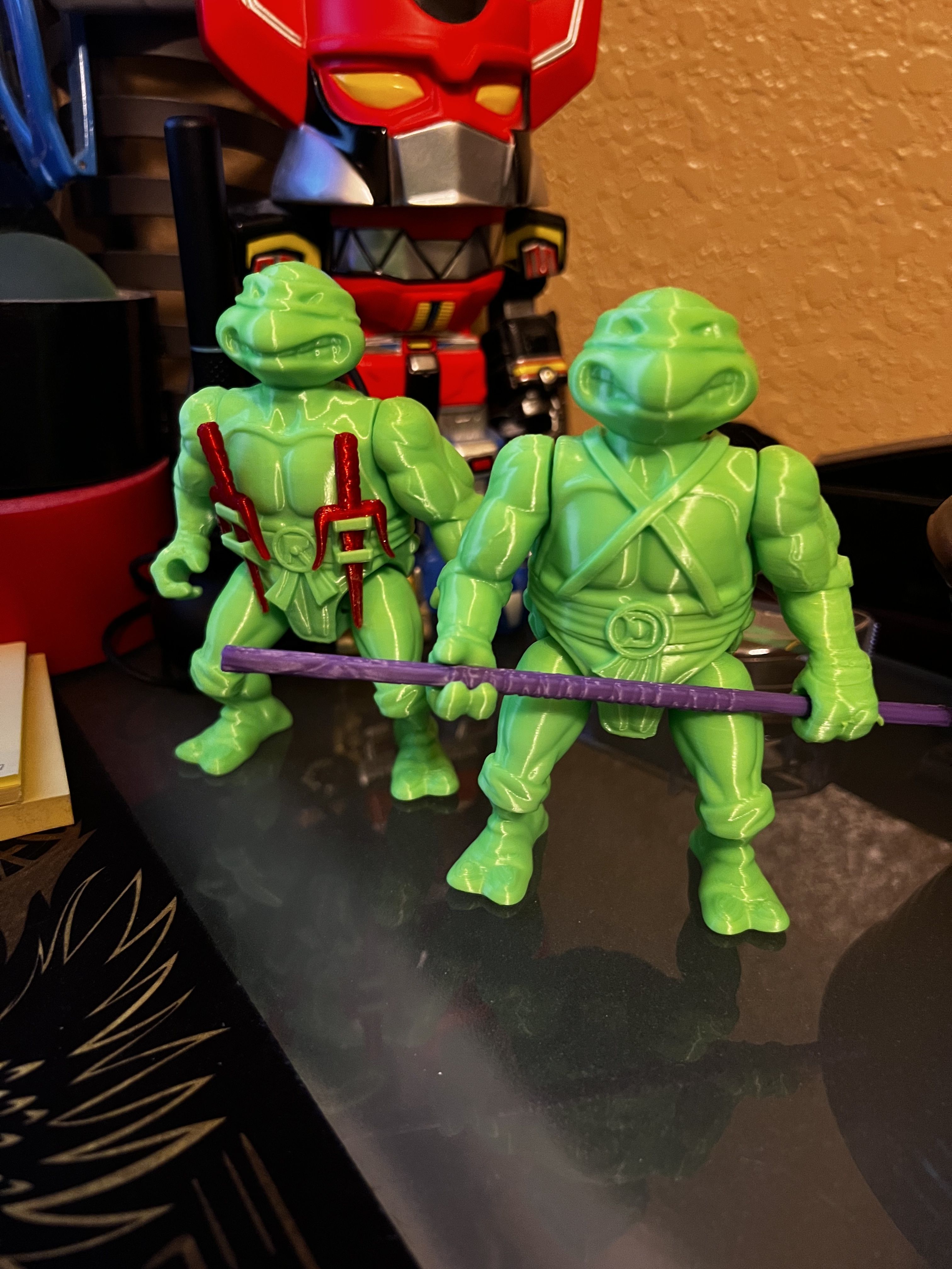 3D printer TMNT Raphael 1988 Articulated Print-in-Place • made with Voxelab Aquila ・ Cults