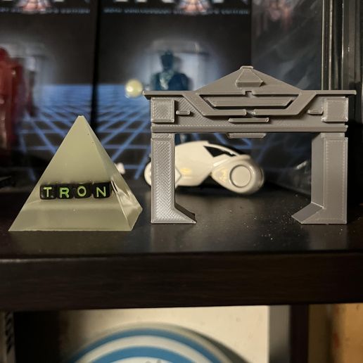 3D printable Tron Recognizer • made with Ender 3 V2・Cults