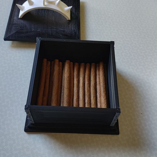 🚬 Cigar box・Free STL File for 3D printing・Cults