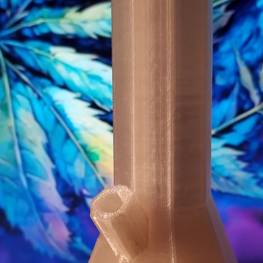 🪞 Indestructible Rugged Bong・Free STL File for 3D printing・Cults