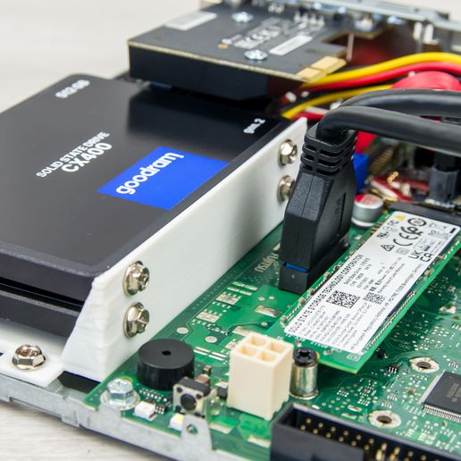 💻 Fujitsu Futro S720/S920/S940 2x 2.5" SSD bracket・Free STL File for 3D ...