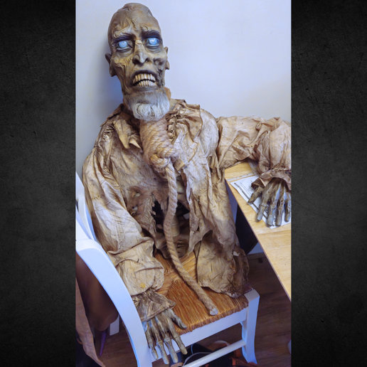 🧟 Ivan - A Zombie Hellboy Prop・ STL File for 3D printing・Cults