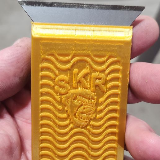 🪒 SKRAPE - Utility Blade Scraper Handle・ STL File for 3D printing・Cults