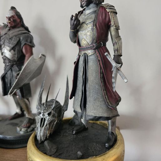 Isildur: The Hand That Held the Ring"・ 3D File for 3D printing・Cults