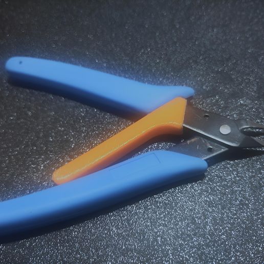 🪶 TPU replacement spring for side cutters (cutter)・Free STL File for 3D ...