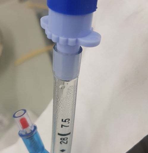 🧢 Endotracheal Tube Cap・Free STL File for ・Cults