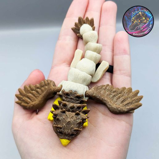 3D file Baby Griffin Flexi Keychain 👶 ・3D printer model to download・Cults