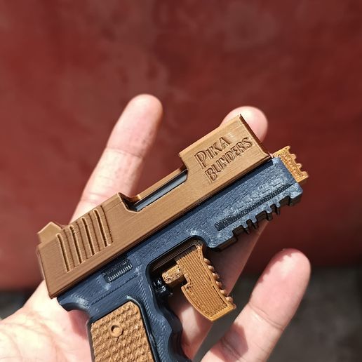 🔫 Glocky 17 v4 and v4 pro・ 3D File for 3D printing・Cults