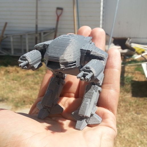 3D printed ED-209 ENFORCEMENT DROID from Robocop・Cults