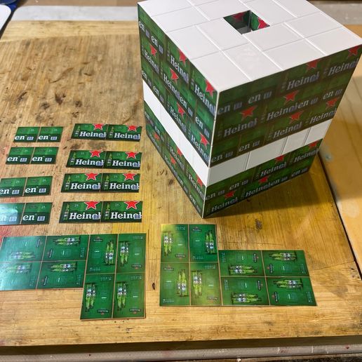 Archivo STL 1/14 Scale Heineken Beer pallet 🍺 ・Objeto de impresión 3D ...