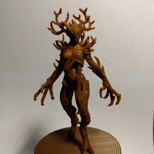 3D printed Elder Scrolls V Skyrim loading screen models as Figurines・Cults