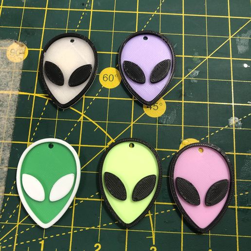 👽 Alien Head・Free 3D File for 3D printing・Cults