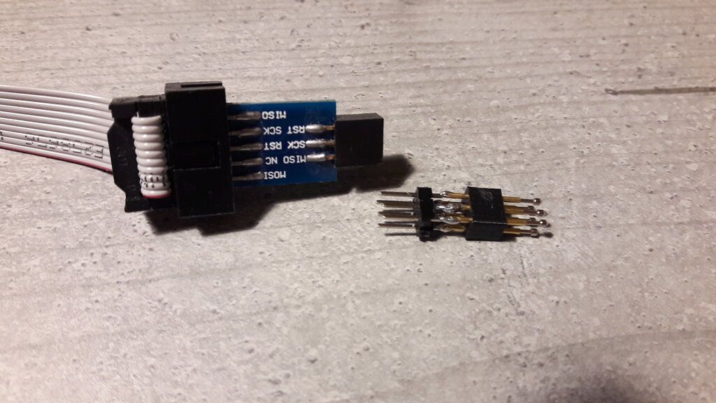 Free STL file Pogo pins adapter for AVR microcontroller programmer・3D ...