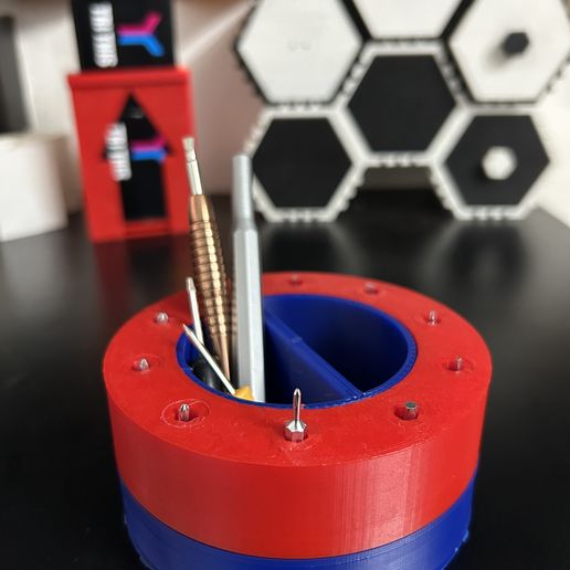 3D print Rotating Screwdriver and Screw Bit Holder – Compact 3D Printed ...