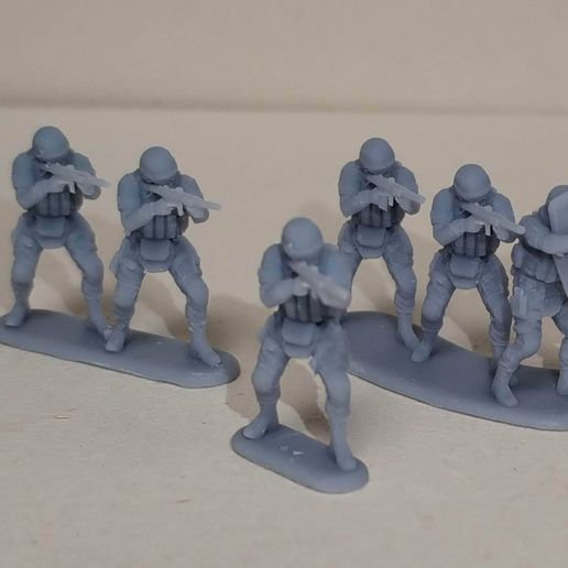 🦸 Groupe d'intervention (3)・Free STL File for 3D printing・Cults