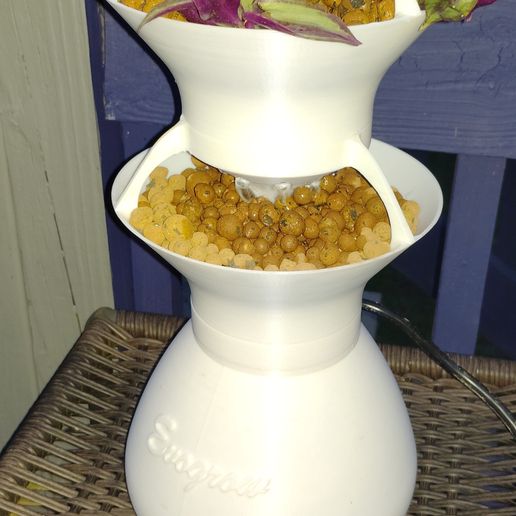 🚰 Evogrow: una torre de agua hidropónica modular・Archivo OBJ para ...