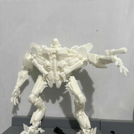 🤖 Transformers movie starscream articulated・ STL File for 3D printing・Cults