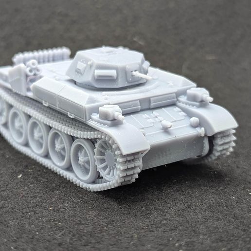 🇩🇪 Flammpanzer II Ausf.A (Sd.Kfz.122) + 3 Tankmen (Germany, WW2)・ 3D ...