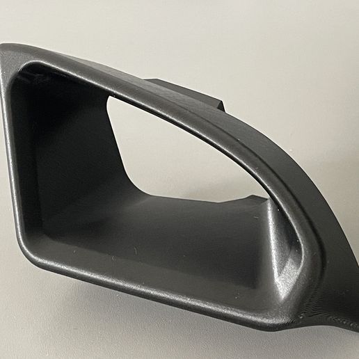 🚗 BMW F22/F23 brake duct bezel・ STL File for 3D printing・Cults