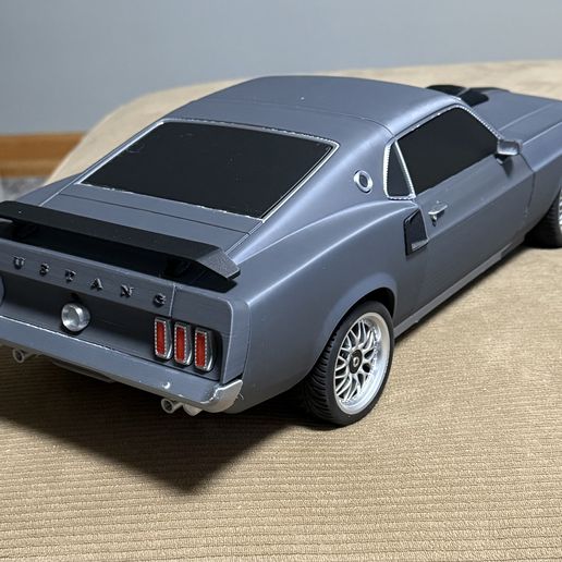🚙 RC 1/10 Hitman・3D Print with the Bambu Lab X1C 3D printer・Cults