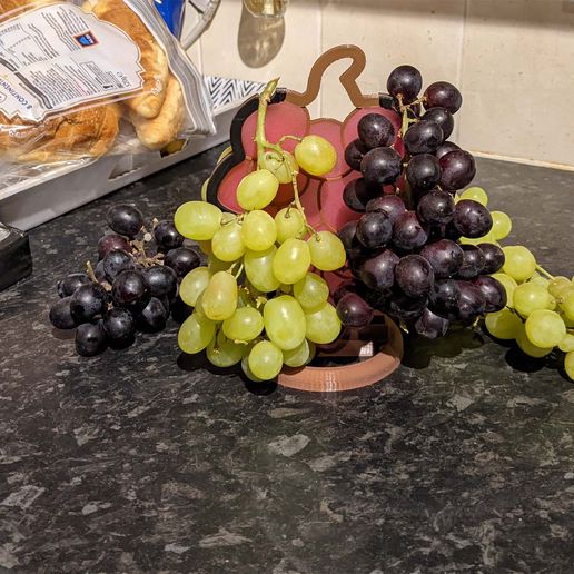 STL file Grapes Rack 🍇 ・3D print object to download・Cults