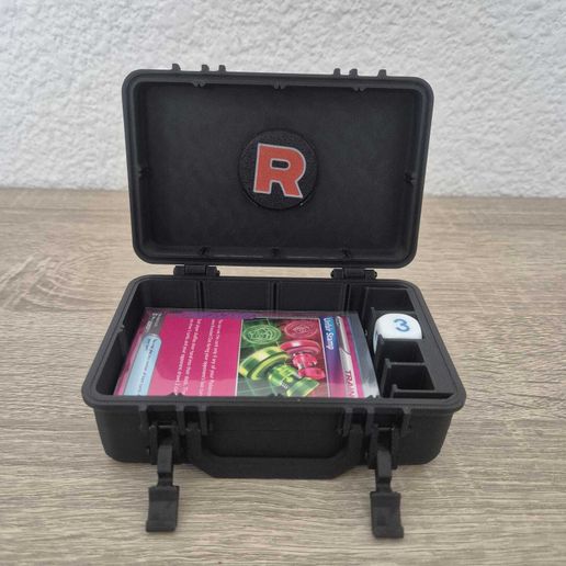 🚀 Deckbox - Team Rocket Briefcase・Archivo 3D para Impresión 3D・Cults