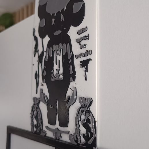 💰 hueforge kaws money・ STL File for 3D printing・Cults