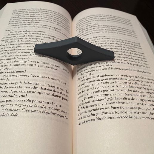 Gadget for reading with **one hand**.・ STL File for 3D printing・Cults