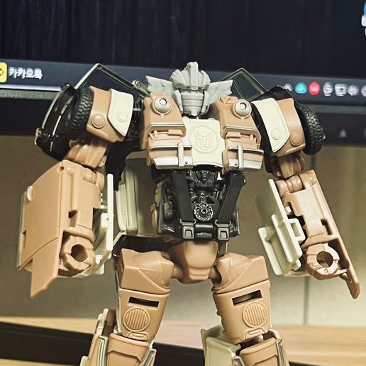 🦸 SS108 ROTB Wheeljack Head・ STL File for 3D printing・Cults