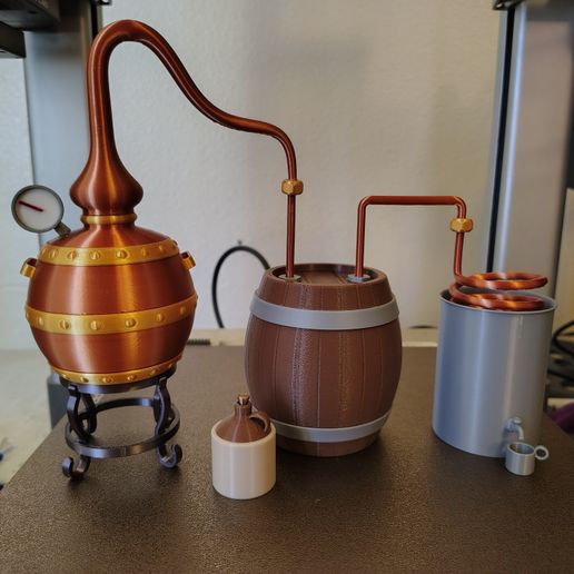 🪞 Moonshine Distillery・ 3D File for 3D printing・Cults