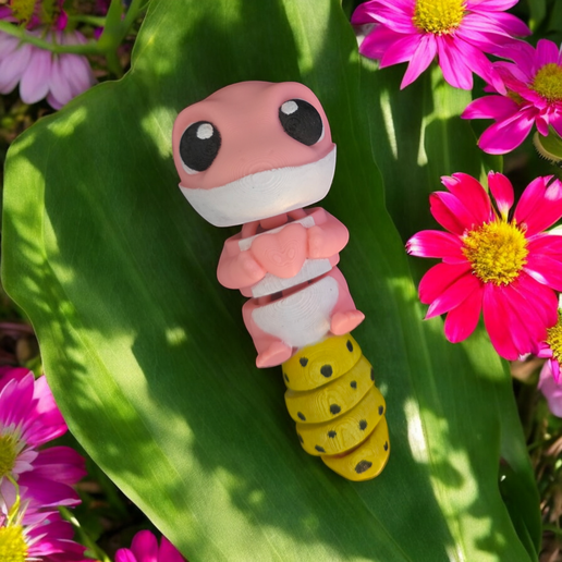 💜 Cute Articulating Gecko Holding Heart Flexi・ STL File for 3D printing ...