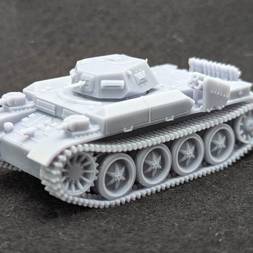 🇩🇪 Flammpanzer II Ausf.A (Sd.Kfz.122) + 3 Tankmen (Germany, WW2)・ 3D ...