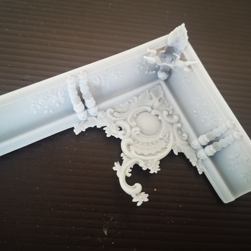 3D printing CORNICE • made with Elegoo Mars Pro 2・Cults