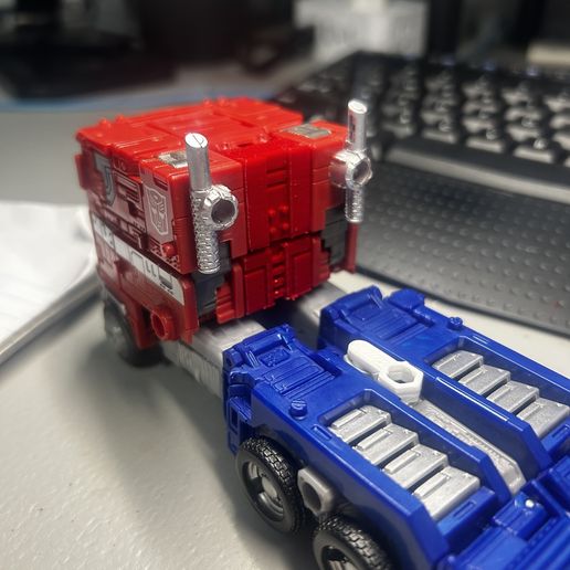 🦸 Earthrise Optimus Prime Alt Mode Filler・Free STL File for 3D printing ...