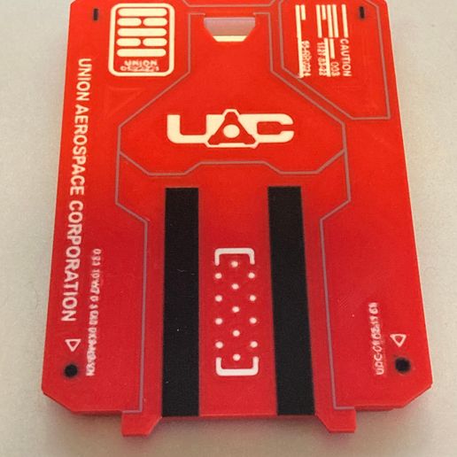 🔑 Titular de la tarjeta de acceso Doom IRL・Archivo 3MF para Impresión ...