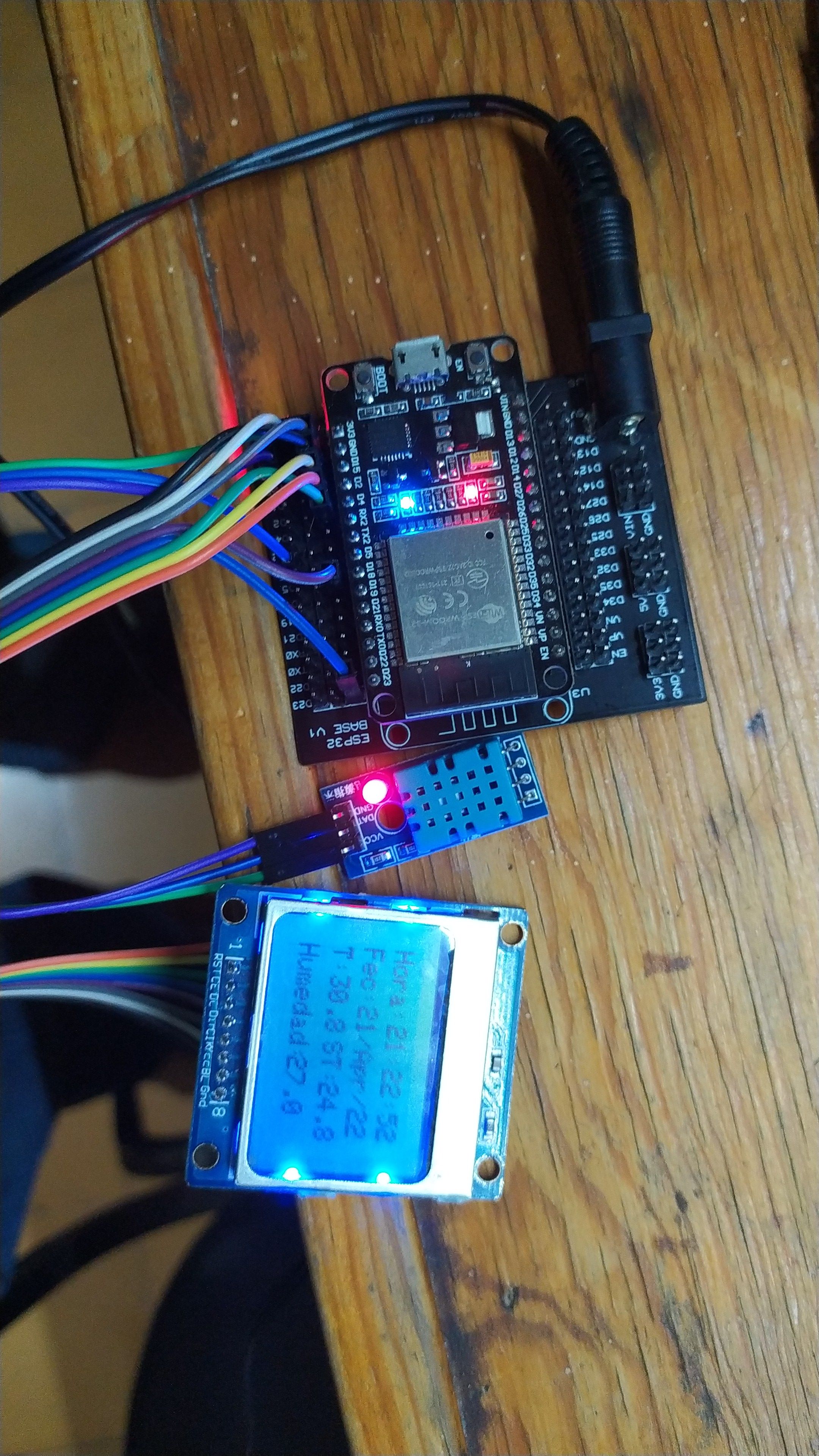 STL file Esp32 Clock・Design to download and 3D print・Cults