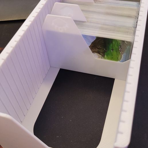 Free STL file Card catalogue 59x91 euro size with sleeves 💶 ・3D ...