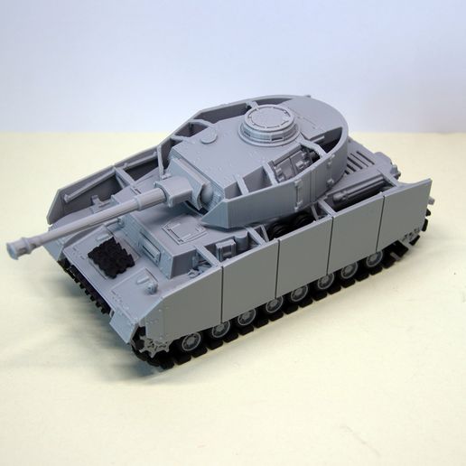 🪖 Panzerkampfwagen IV H・ 3D File for 3D printing・Cults