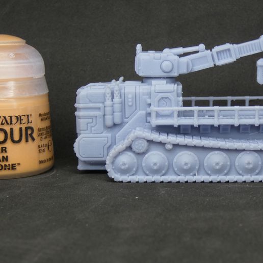 3D printing Hog class tracked transport・made with Resin printer・Cults