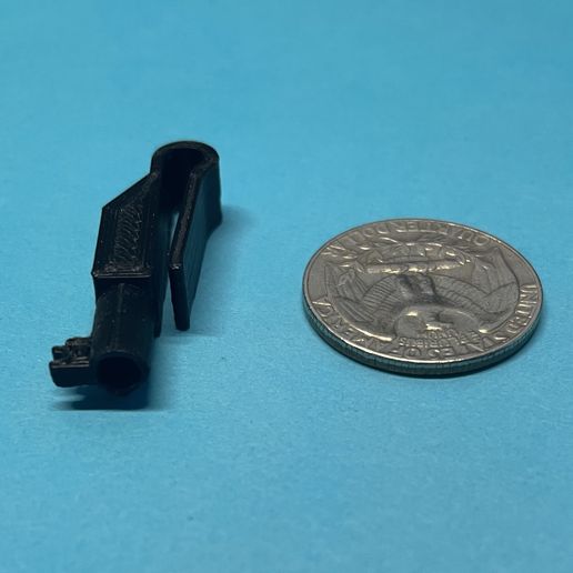 🔑 Tiny Handcuff Key with Clip・ STL File for ・Cults