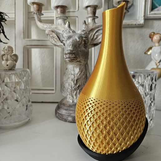 3D print polygon vase · wrap-around plate・Cults